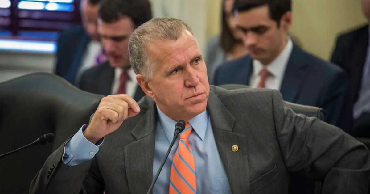 Senator Thom Tillis Bio and Wiki - ContactSenators